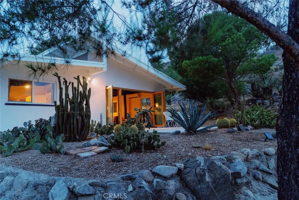 48938 Mockingbird Lane, Morongo Valley, CA 92256 - A Powerful Real ...