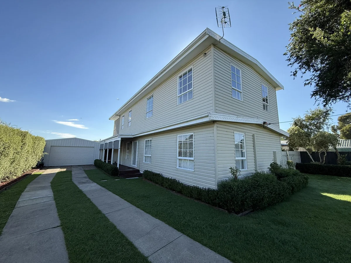 House Properties in Stratford | Mirror Real Estate