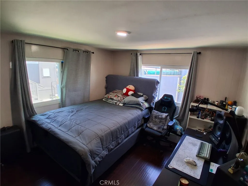 10960 Sutter Ave, Pacoima, CA 91331