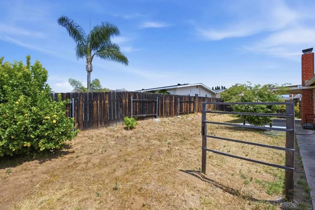 8301 Mission Gorge Rd. Unit 109, Santee, CA 92071
