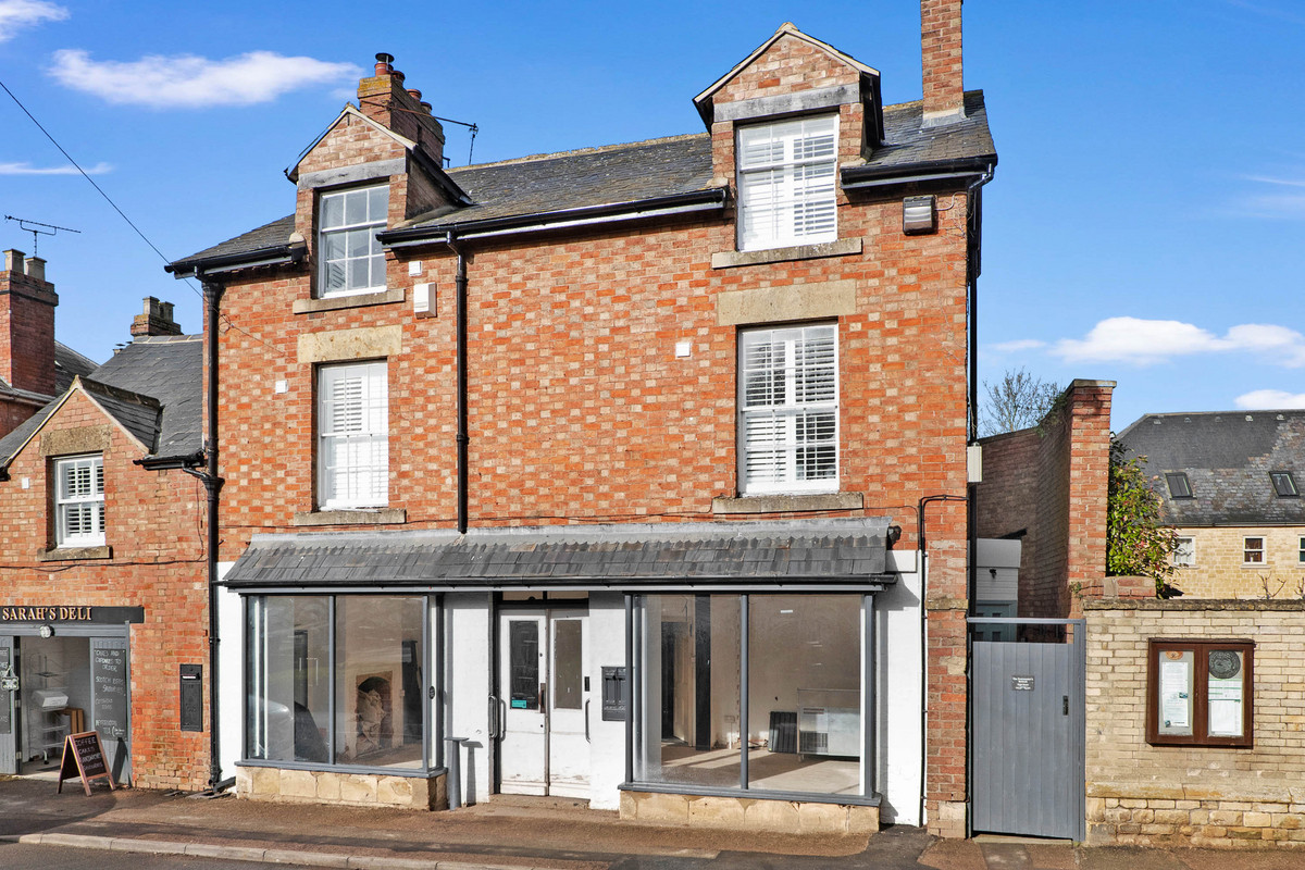 High Street, Chipping Campden, GL55 - Shop To Let - £18,000